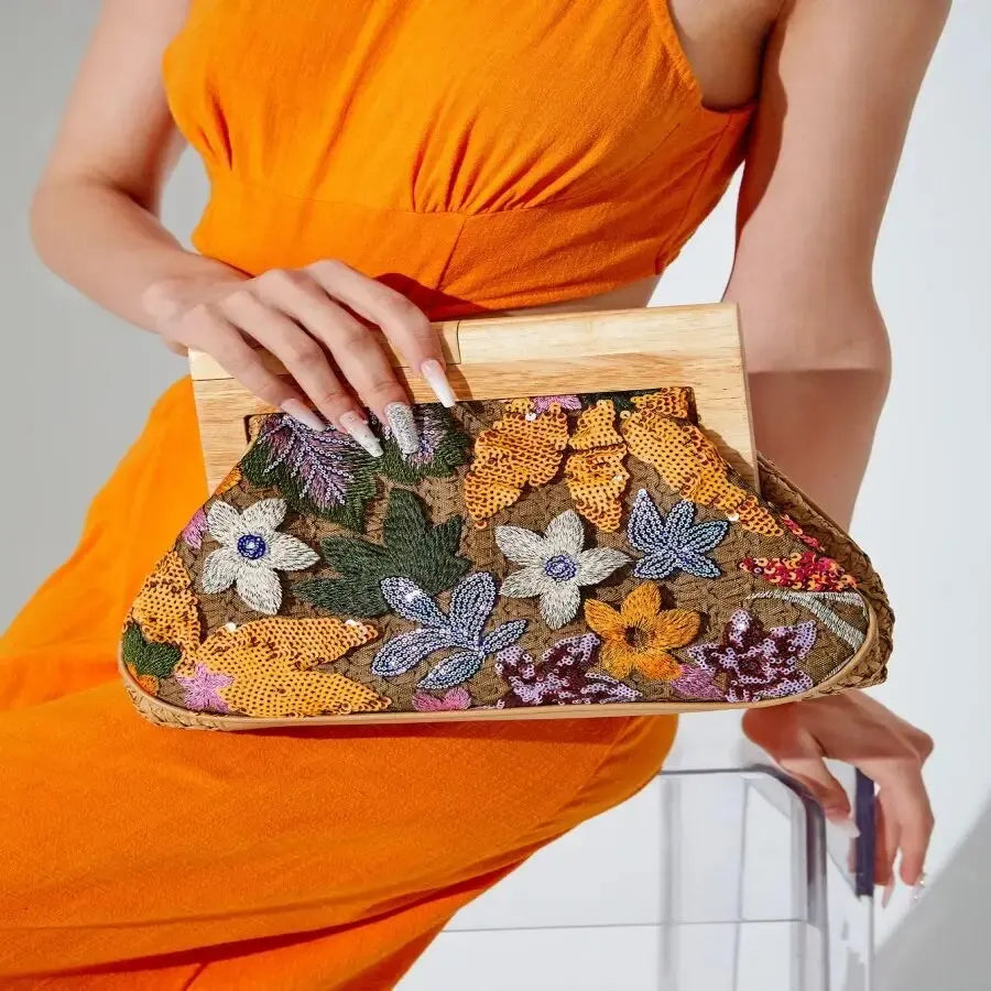 31 Ideias de Bolsas de Mão (Handbags / Clutches) para 2026